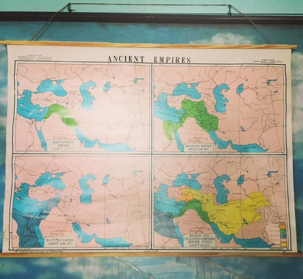 Map : Picked up what I thought was one world map. Turns out it was 12 ...